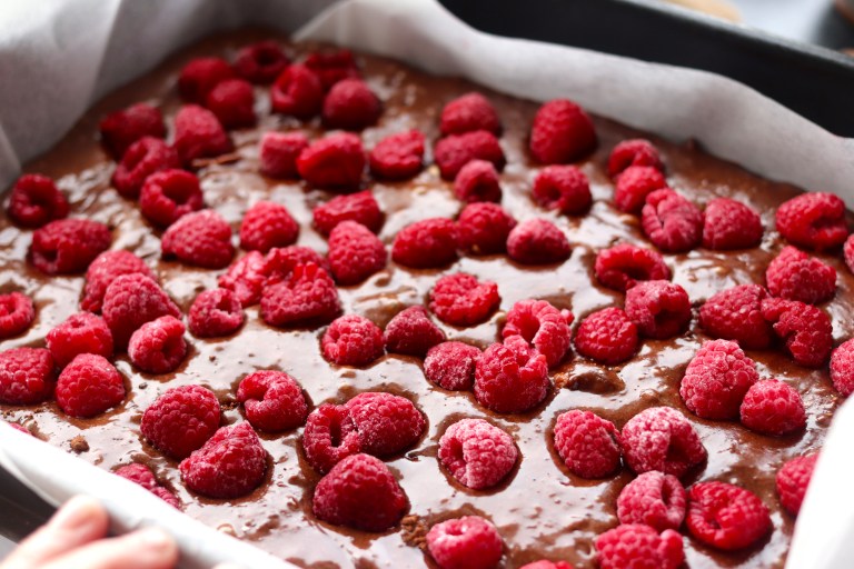 Súkkulaði, pekanhnetur og hindber … – Konan sem kyndir ofninn sinn